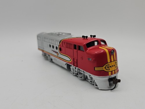 Bachmann HO Scale Locomotive Train Diesel Santa Fe Flyer DCC On Board ...