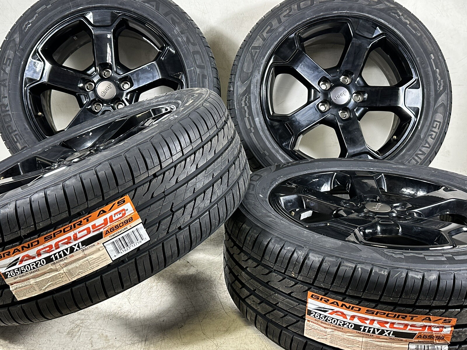 20" Jeep Grand Cherokee black wheels rims Factory OEM 2019 2020 set 4 ...