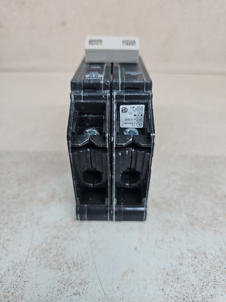 NEW Eaton Cutler Hammer 30Amp 2 Pole Circuit Breaker CHF230 | eBay