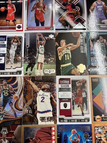 Basketball card lot Michael Jordan Giannis Antetokounmpo Magic Johnson ...