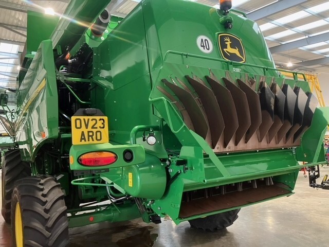 2022 John Deere T670i Combine Harvester 40K ProDrive Premium Cab 245 ...