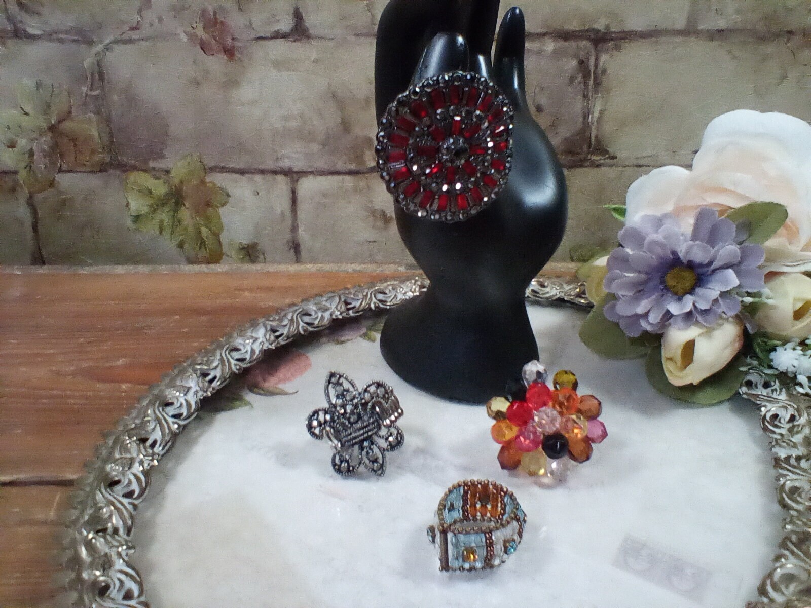 Vintage Elastic Expandable Costume Rings, Lot of 4, B… - Gem