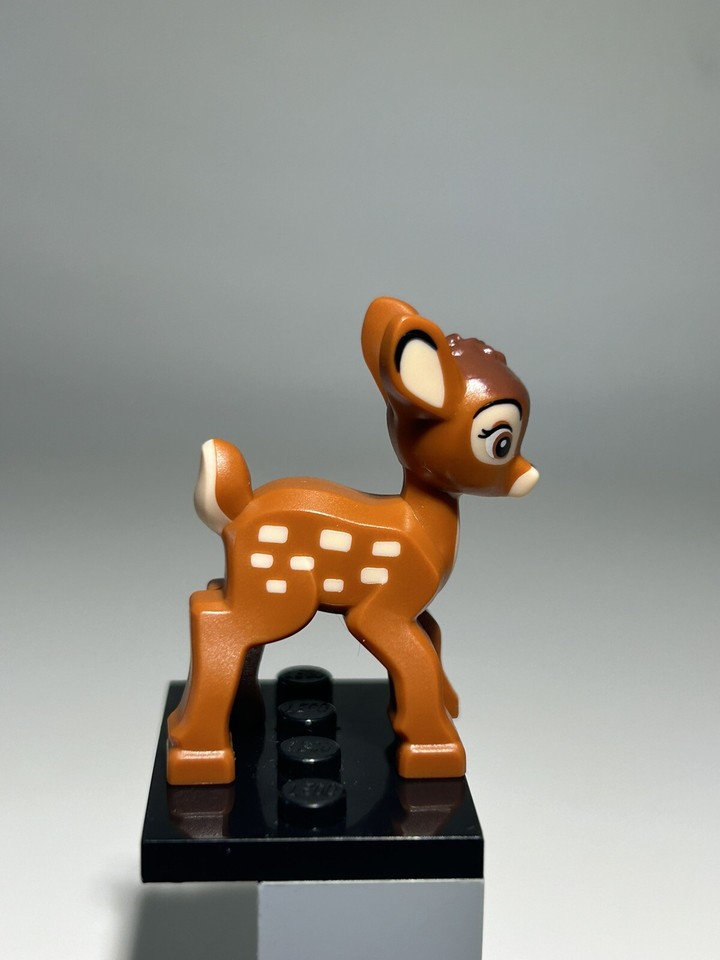 LEGO Bambi And Dumbo Minifigure Lot 43230 Walt Disney Tribute Camera ...