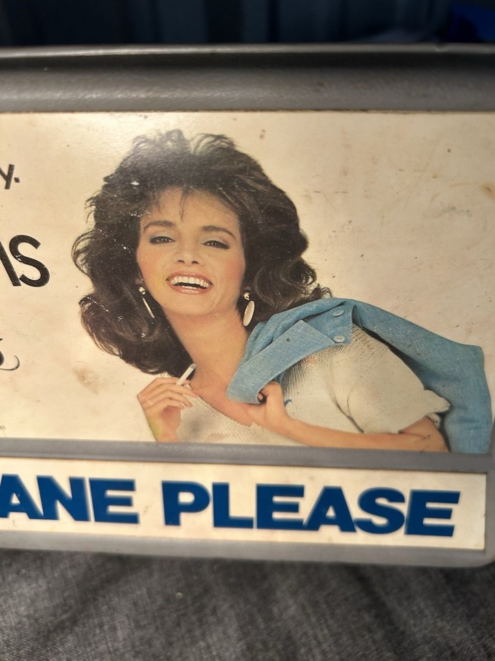 VIRGINIA SLIMS ® Grocery Store NEXT LANE PLEASE Divider Advertising ...