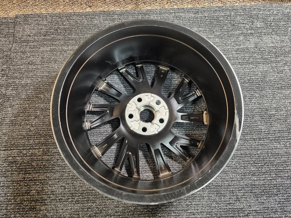 (QTY 1) GM Cadillac Gloss Black CT5 Bronze Accent Wheel Rim 20x8.5 ...