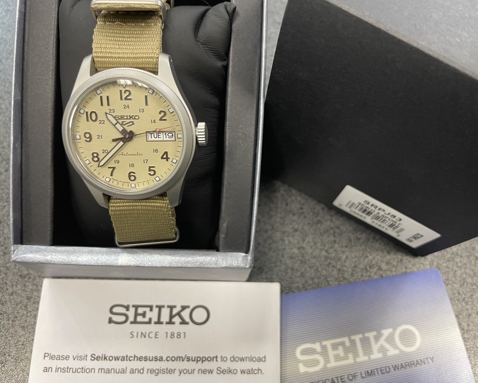 Seiko 5 sport Automatic beige nylon strap Mid-Size watch SRPJ83 Made in ...