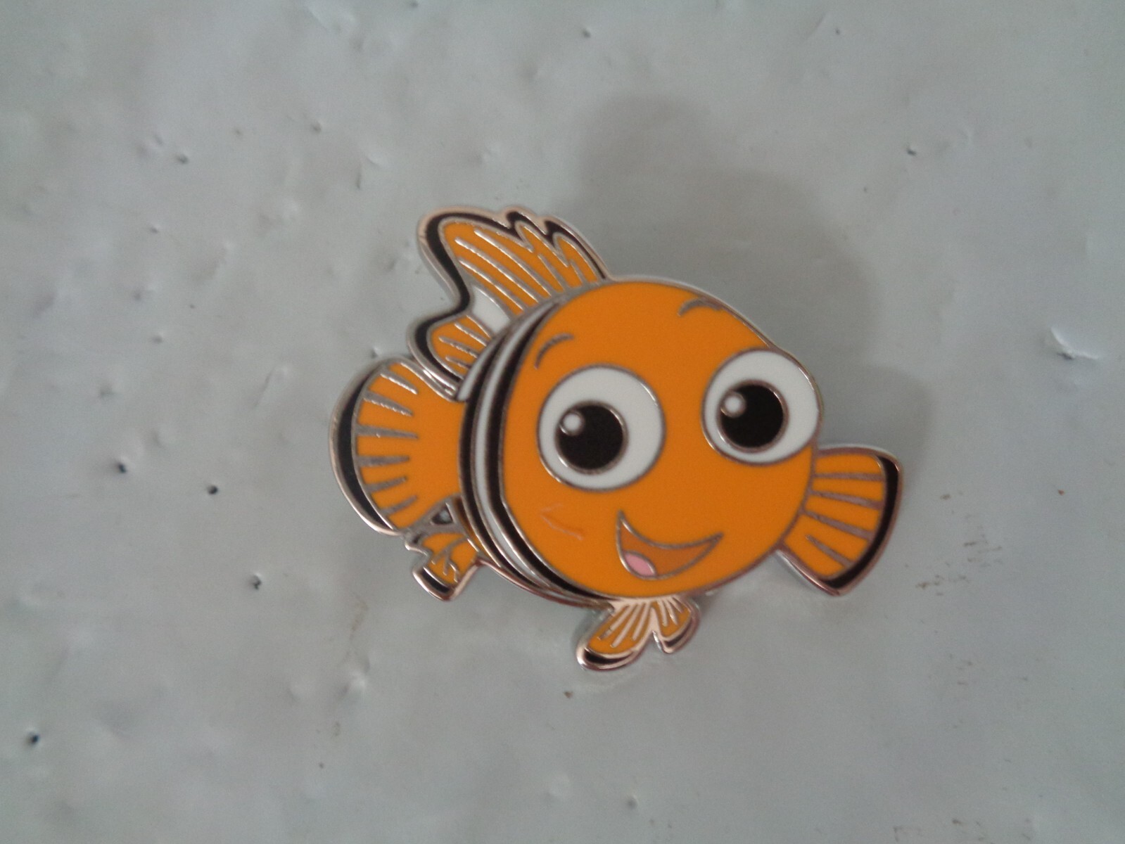Loungefly / Disney / Pixar - Finding Nemo - Mystery / Blind Box Pin | eBay
