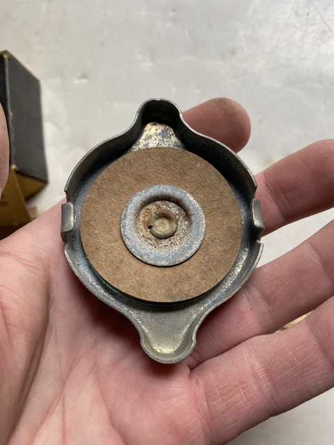 53 54 55 56 Chevy NOS GM Gas Cap 3698470 for sale online | eBay