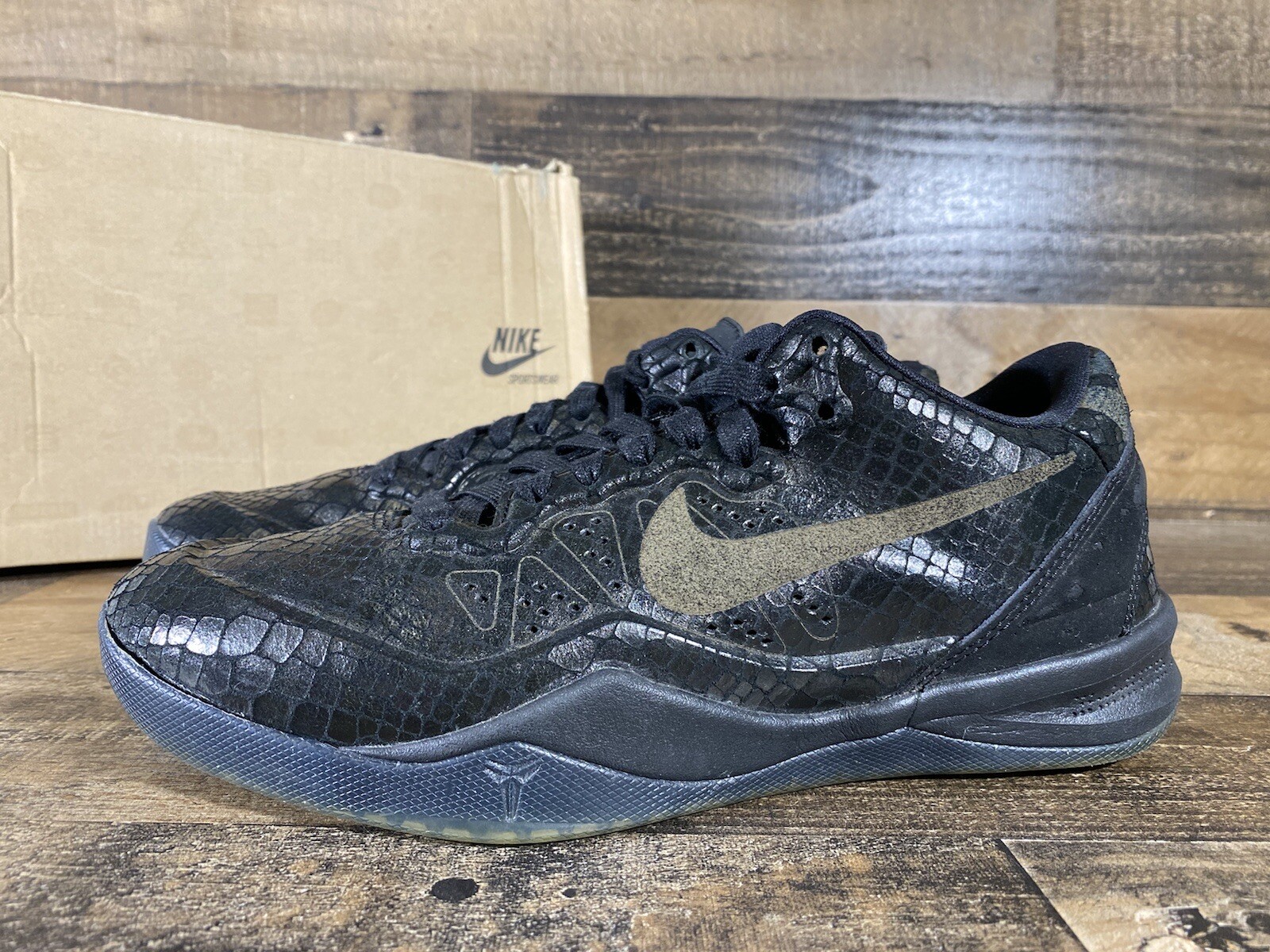Kobe Year Of The Snake Box