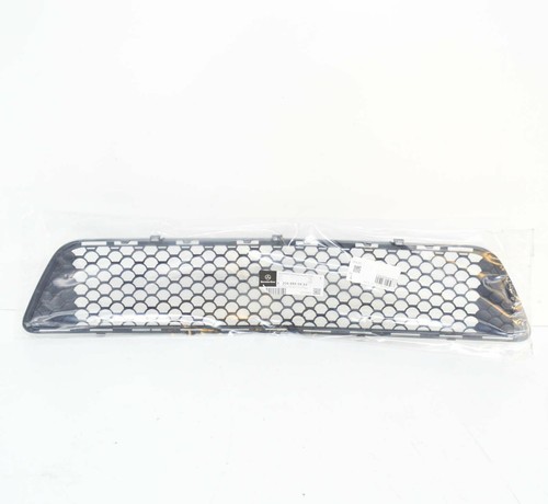 Mercedes Benz W204 C63 AMG Front Lower Center Grill A2048850453 NO DUTY ...