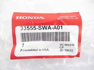 Genuine OEM Honda Acura 33555-SWA-A01 Driver Rear Reflector Trim Assy ...