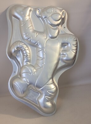 Wilton Walt Disney "Tigger" from Winnie the Pooh Cake Pan 2105-3001 | eBay