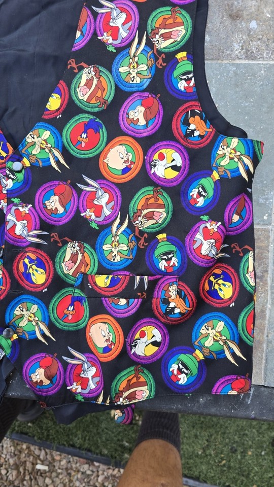 Looney Tunes Mania 100% Silk Vest 1993 Warner Bros Bugs Taz Marvin ...