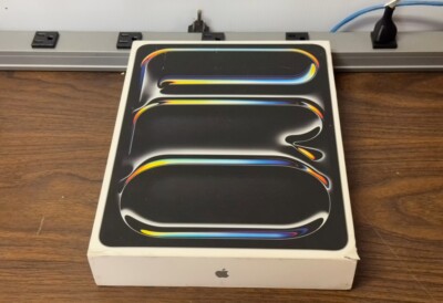 Apple iPad Pro 13-inch A2926, Wi-Fi + Cellular (M4) 1TB, NEW | eBay