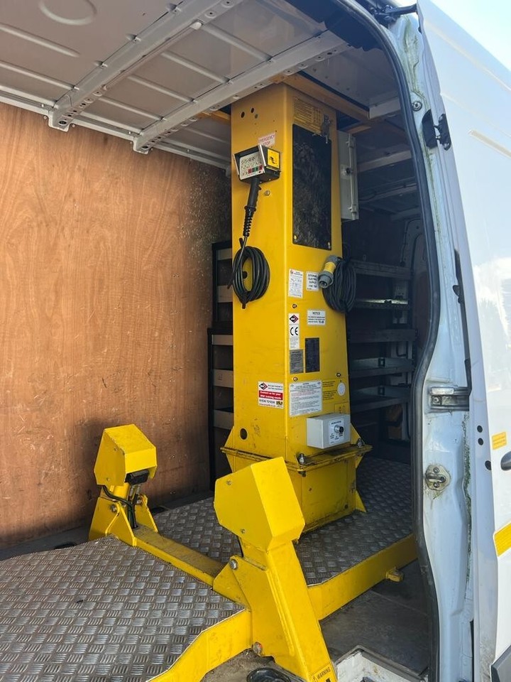 Mercedes van mounted cherry picker 2017 versalift cherrypicker MEWP ...