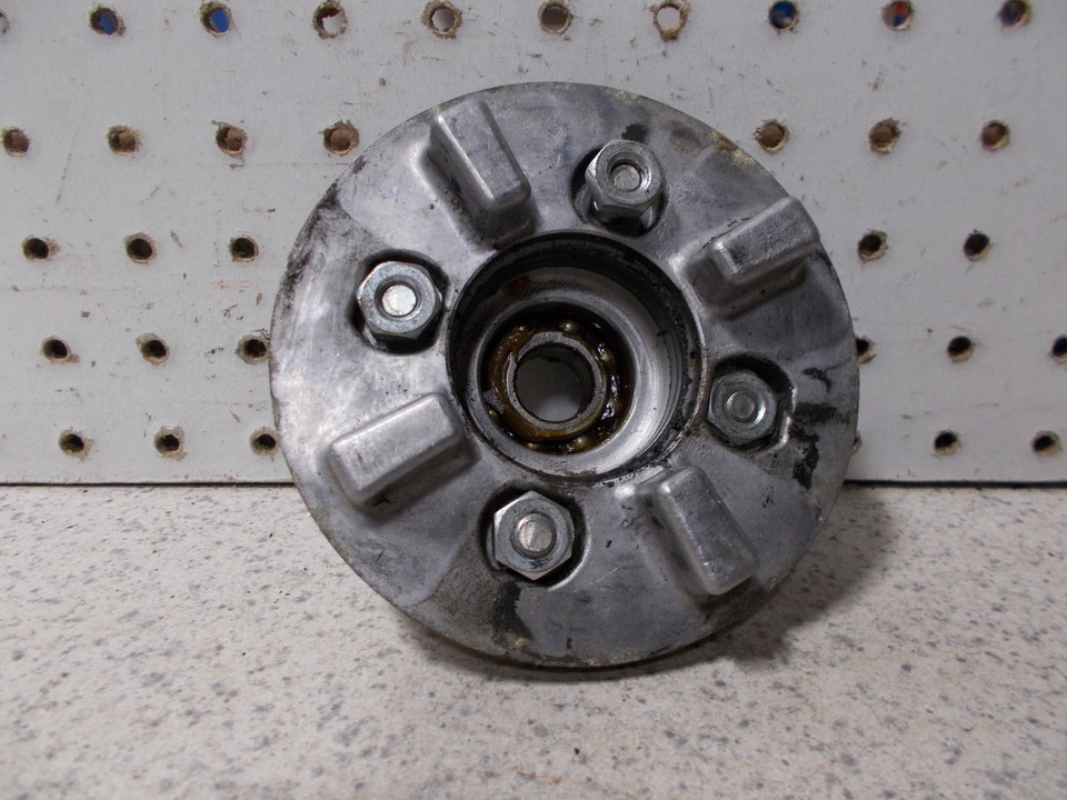 Honda S 65 S65 1965 Sport / Rear Sprocket Hub & Bolts Assembly | eBay