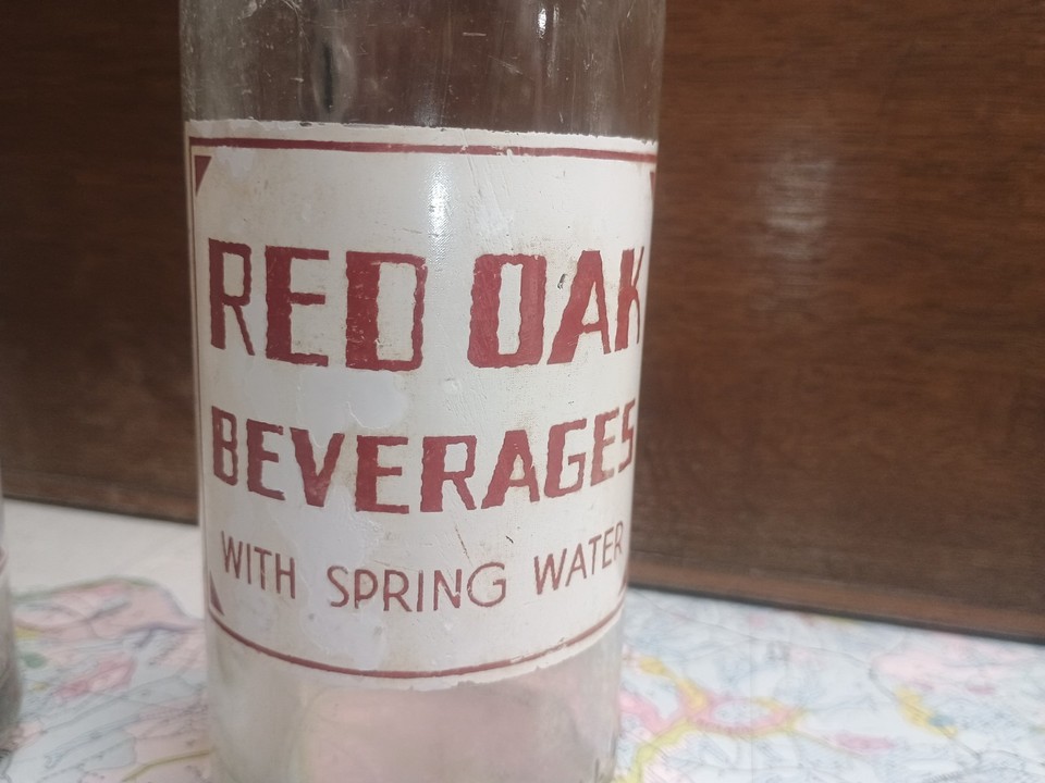 RED OAK BOTTLING CO RED OAK VA BOTTLES WHITE LABEL W/ RED LETTERS | eBay