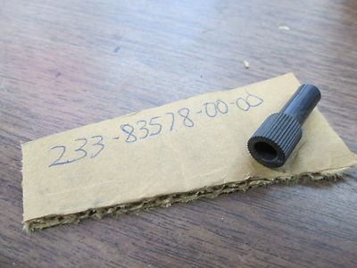 NOS Yamaha OEM Motorcycle Speedo Trip Meter Knob 233-83578-00 | eBay