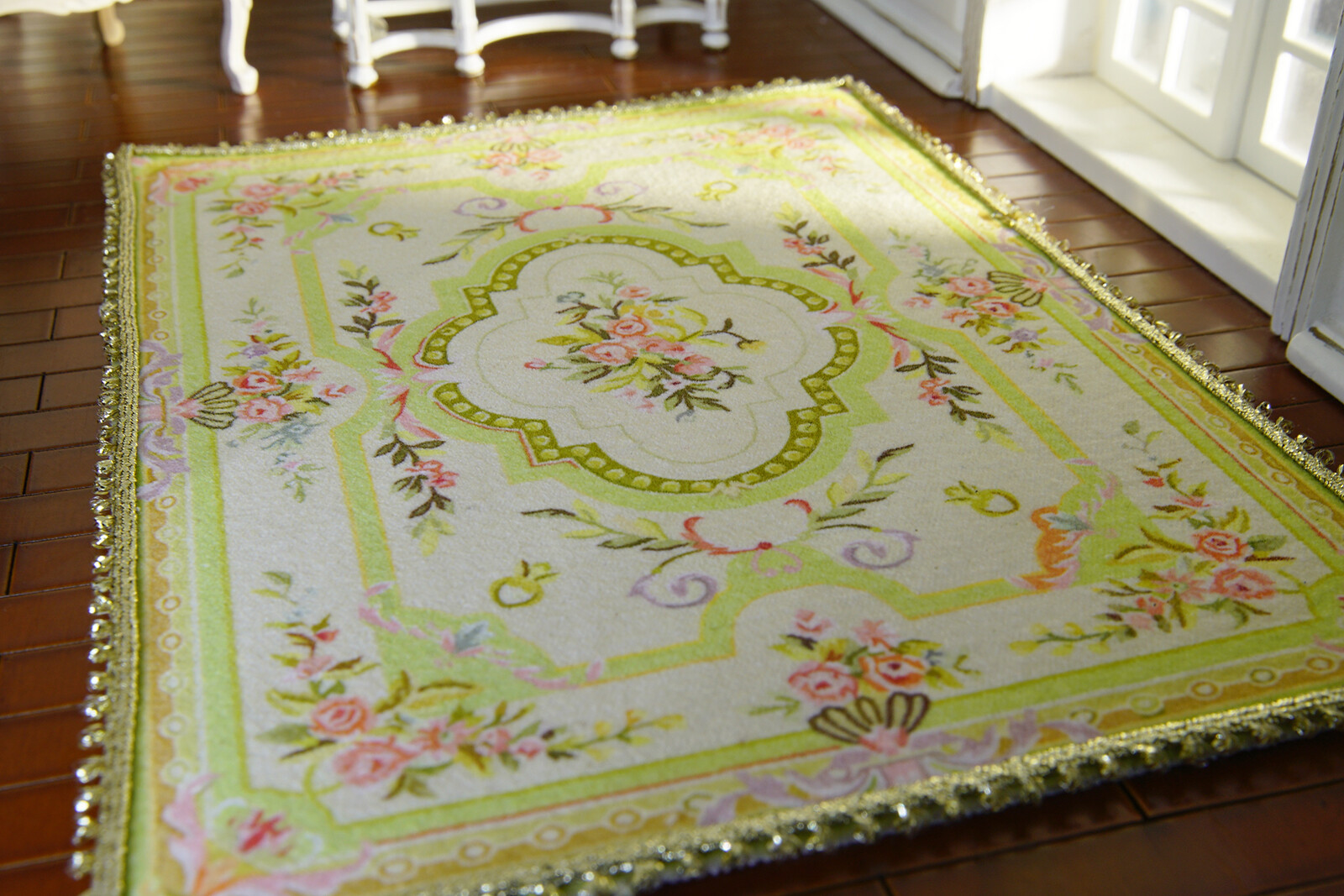 Dollhouse Fresh Green Pink Rose Floral NIce Lace Dollhouse Miniature 1/ ...