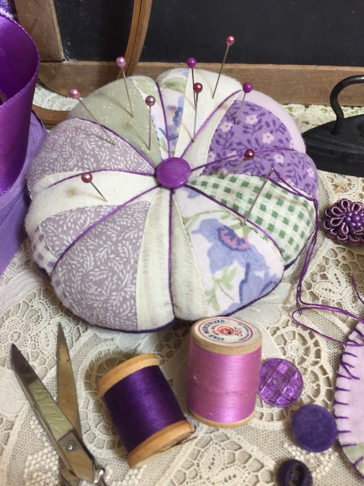 Handmade Pin Cushions ~ Pinkeeps ~ Listing is for 1 ~ Choice is Yours ...