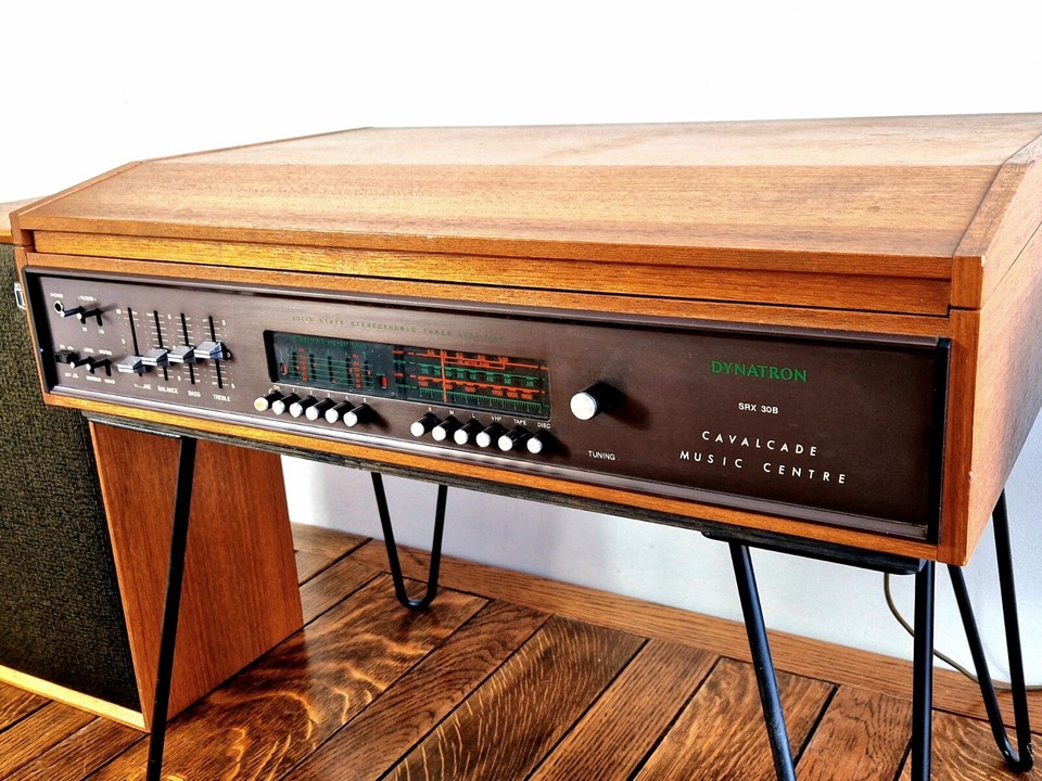 Stunning Dynatron HFC-60 Vintage Teak Radiogram Record Player on ...