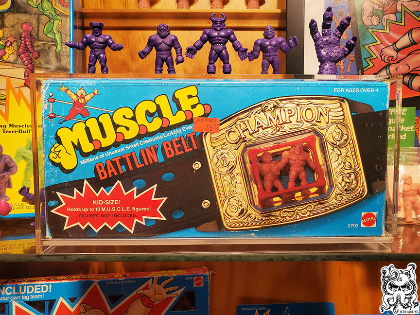 M.U.S.C.L.E Acrylic Display Case Box muscle men toys figures RETRO | eBay