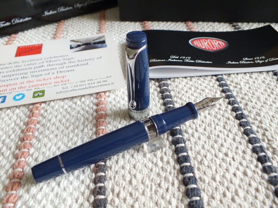 Aurora Ltd Edition 330 Optima Deep Blue 14K Flexible F Fountain Pen ...