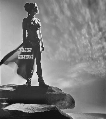 STAR WARS Princess / Slave Leia CARRIE FISHER Rare Sexy Photo o BARE ...