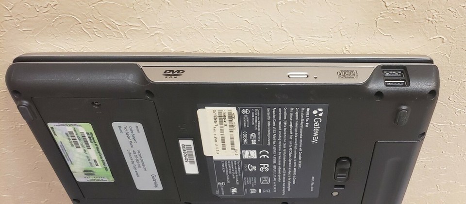 17" GATEWAY PA6 Genuine Intel CPU T2400 2GB RAM 160GB HDD WIFI 1440x900 ...