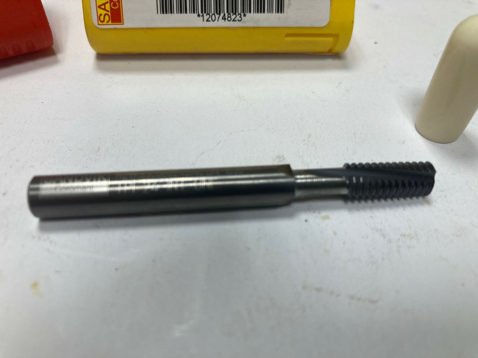 SANDVIK R217.33C060240AC13N 1630, 3FL Carbide Thread Mill, 5/16-24, 6mm ...