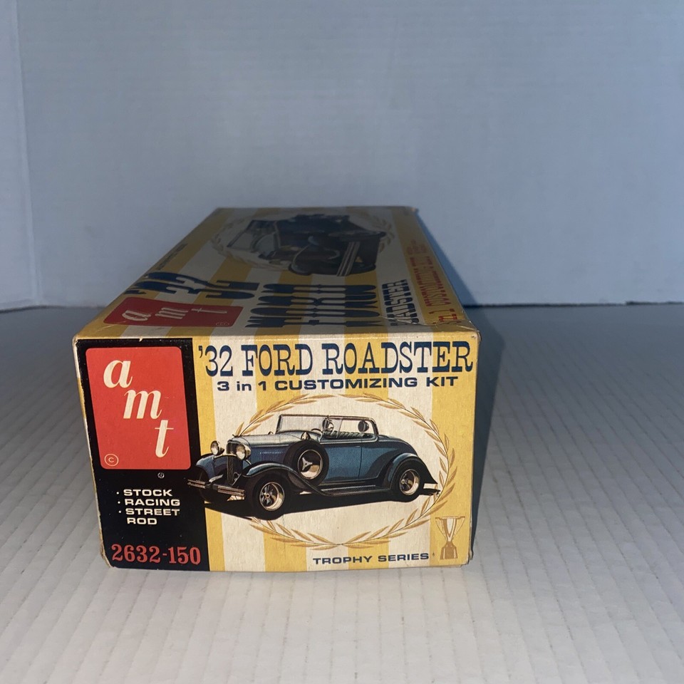 Amt 32 Ford Roadster Customizing Car Model Kit | eBay