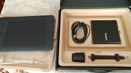 Wacom Intuos 5 Touch PTH450 SMALL | eBay