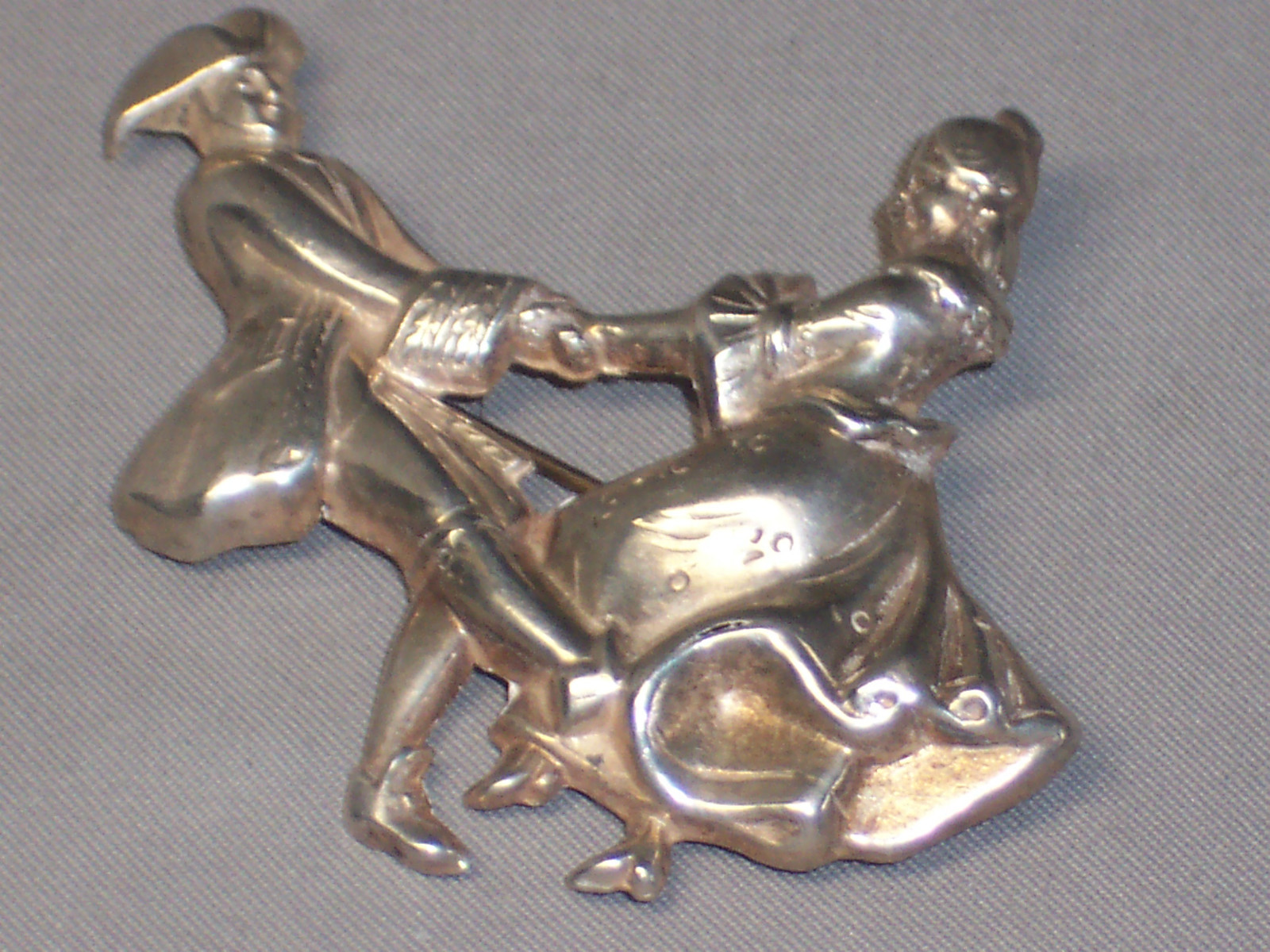 VINTAGE LANZ STERLING SILVER PIN OF COLONIAL DANCERS | eBay