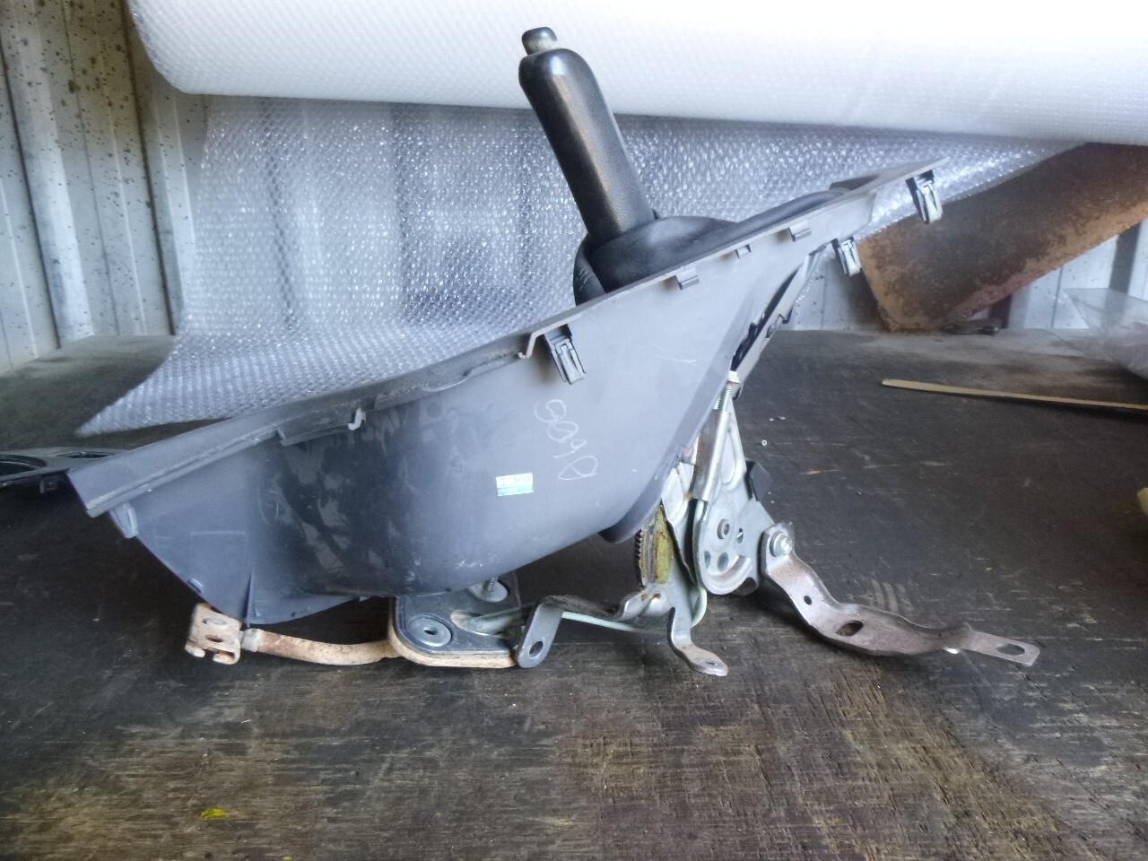 FORD RANGER PX HANDBRAKE LEVER ASSEMBLY COVER CENTER CONSOLE SURROUND ...