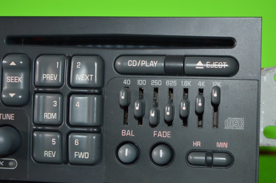 98-02 Pontiac Trans Am MONSOON factory 7 eq CD player radio stereo GM ...