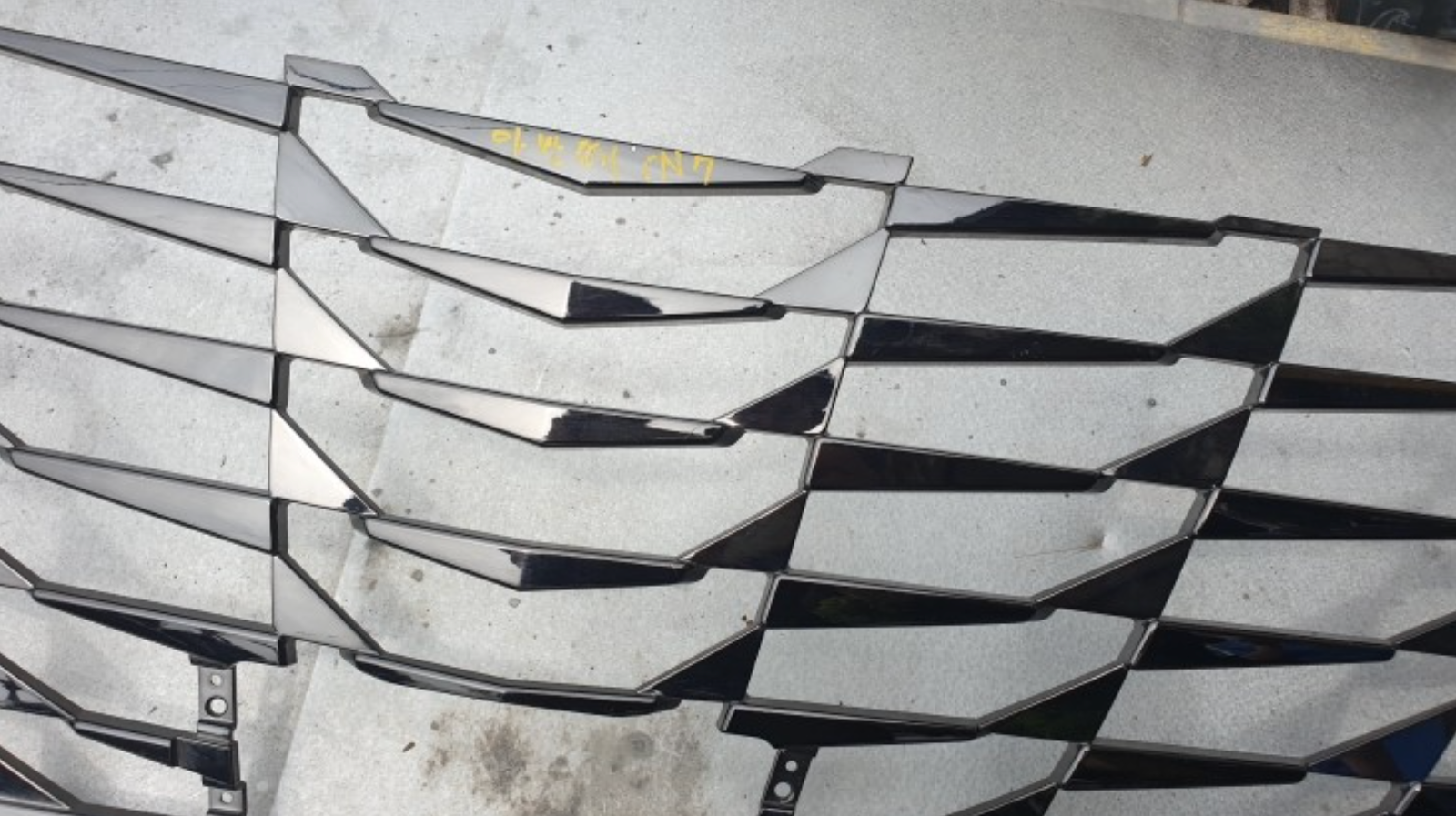OEM 86351-AA030 Grille Front Bumper Chrome Ups# for Hyundai Elantra ...