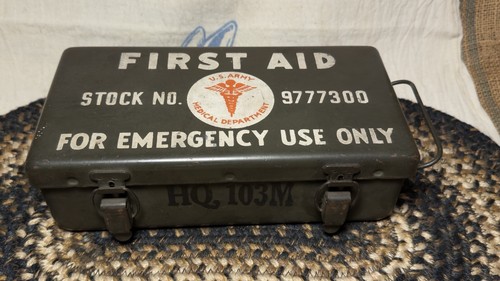 Vintage U.S. Army Medical Department First Aid Kit For Jeep | eBay