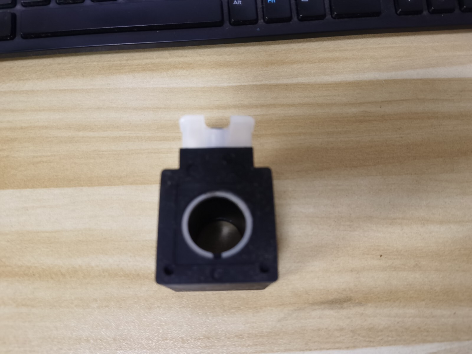 1PC New Rexroth R900020175 Solenoid Coil 110V Brand | eBay