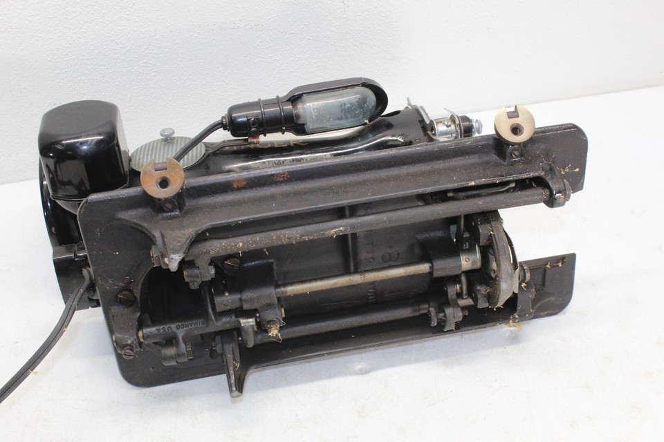 Singer Model 15 - 1955 - EARLY SERIAL NUMBER - AM007254 | eBay