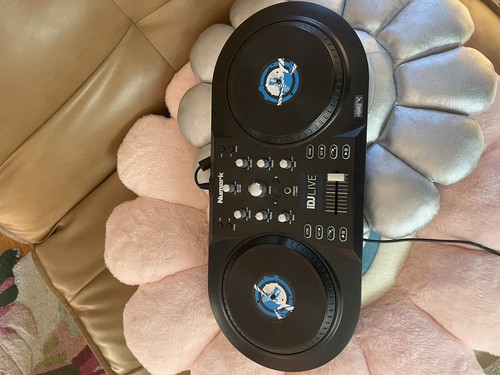 IDJ LIVE NUMARK TURNTABLE MIXER,DJ,CONTROLLER,TO IPHONE IPAD CONECTION ...