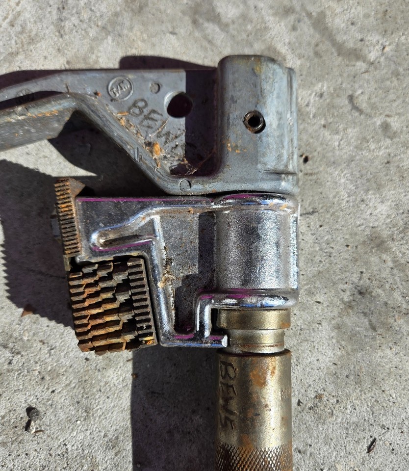 Matco TC 500 Universal Thread Chaser | eBay