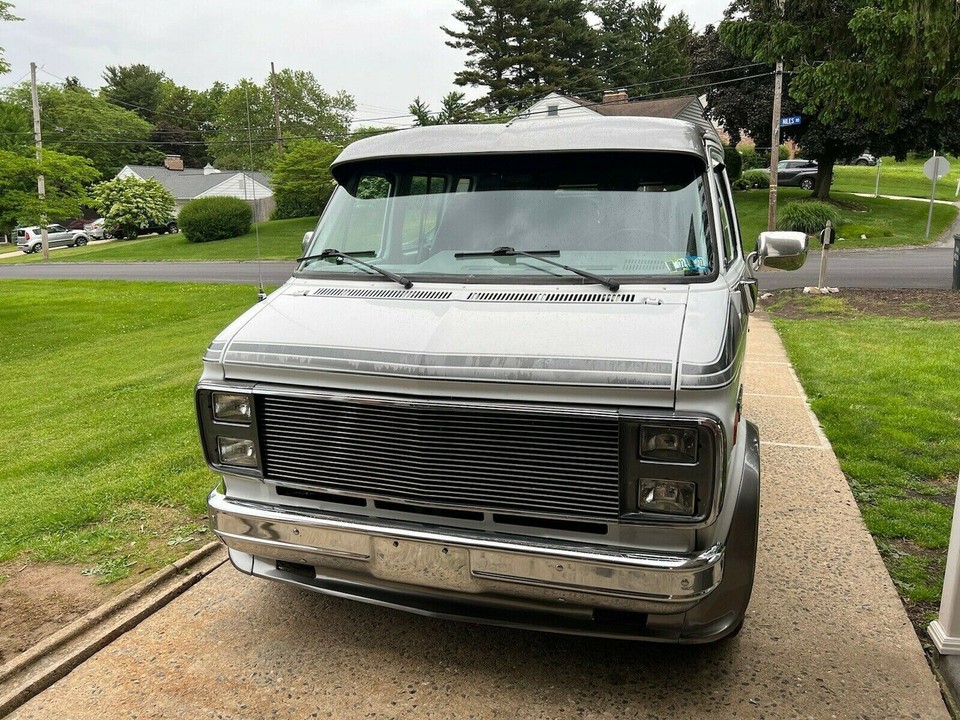 71-95 Chevrolet / GMC Van SHOWCARS Fiberglass Deluxe Cab Sun Visor ...