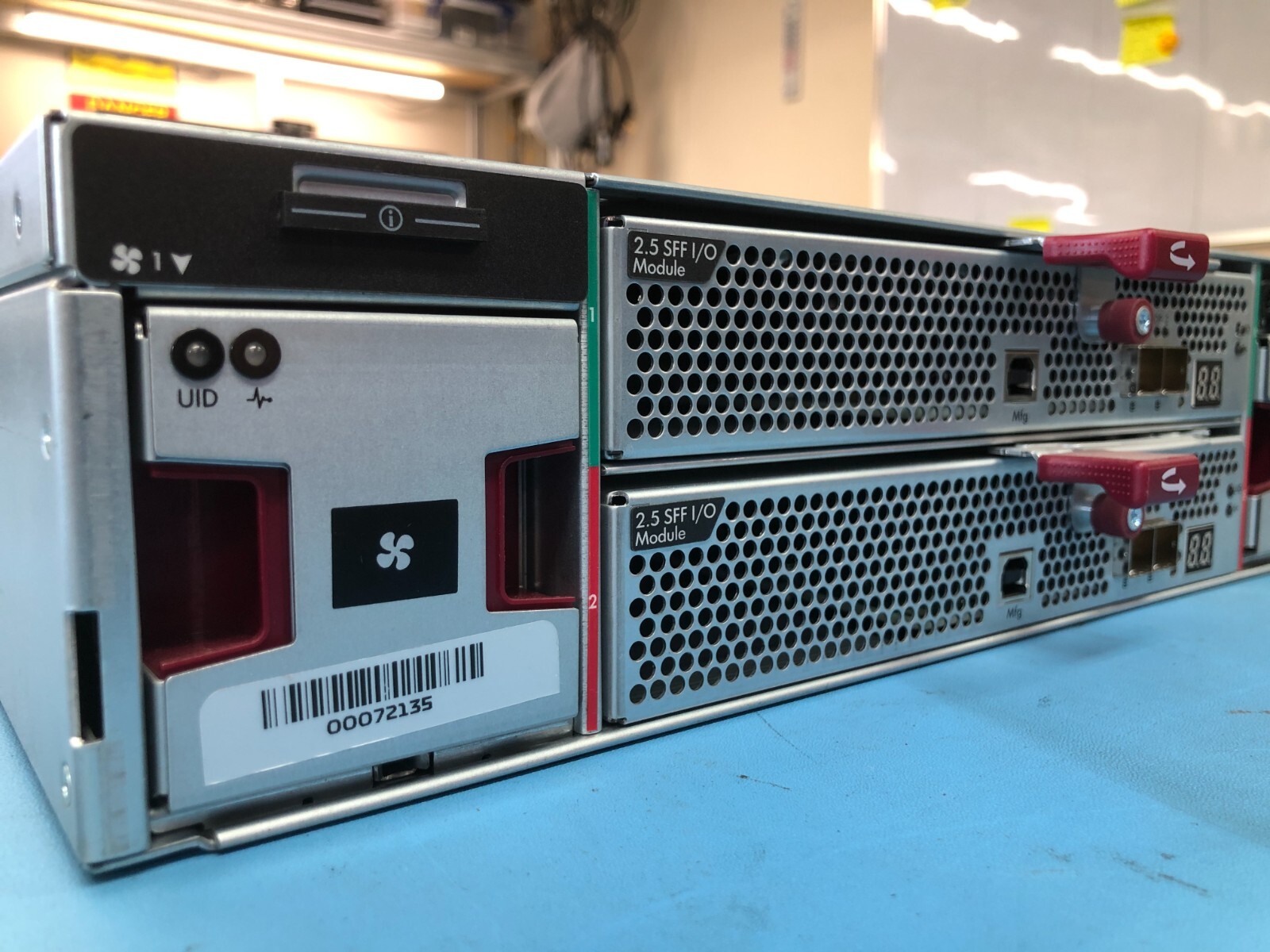 CHEAP HPE D3710 12G SAS 2U Rackmount 25 Bay Storage Enclosure Q1J1A RRP ...