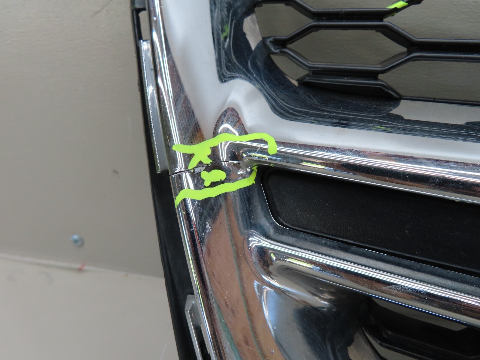 2013-2019 DODGE GRAND CARAVAN FRONT BUMPER GRILL GRILLE W/ CHROME ...