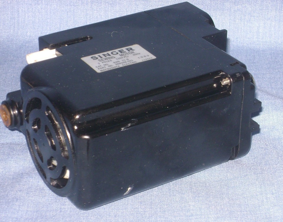 Singer Sewing Machine Part 1425N Motor w/Belt Pulley Assembly | eBay