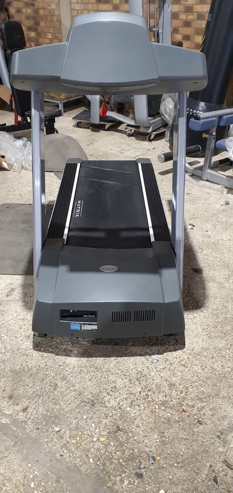 Matrix T8000 Treadmill - PureGym / The Gym , 30 Days Warranty + VIDEO ...