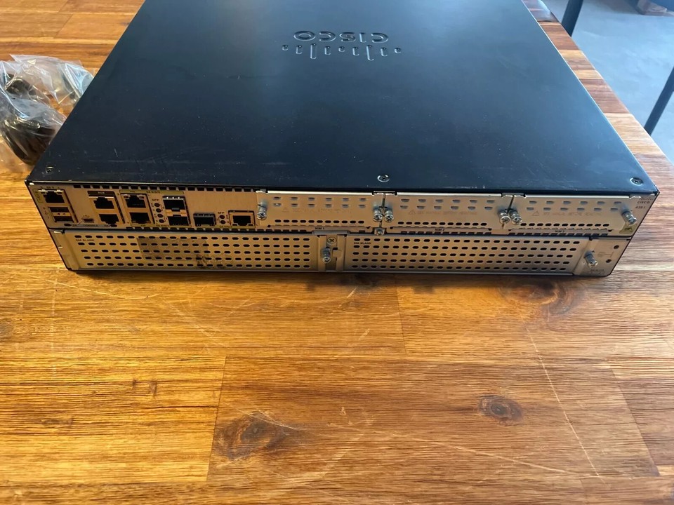 Cisco ISR4351/K9 Router 200Mbps-400Mbps system throughput, 3 WAN/LAN ...