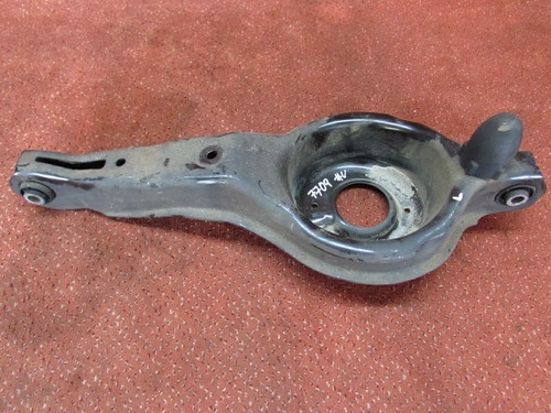 31387062 Control Arm Rear Lower Left Right Volvo V40 Ford C - Max II ...