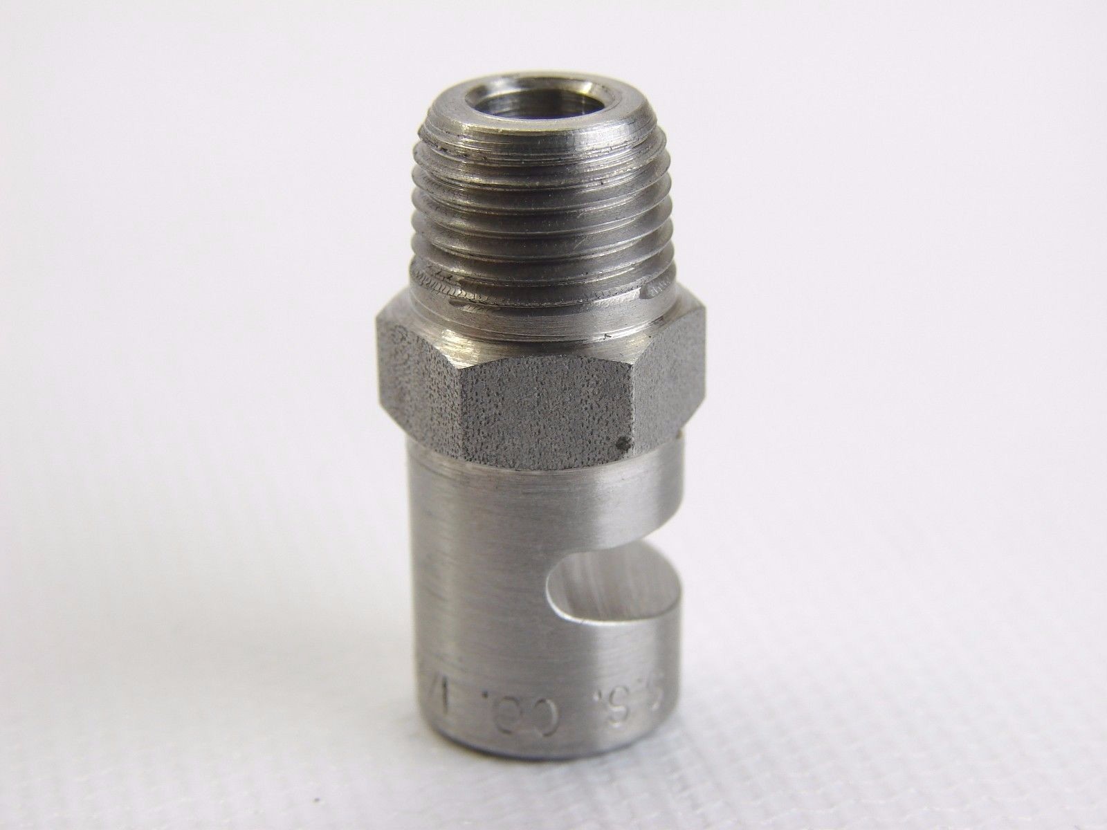 NEW S.S. Co. 1/8K SS2 Spray Nozzle BSPT Stainless Steel Flat Spray ...
