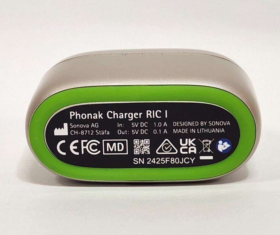 Phonak Charger RIC I For Audeo I-R hearing aids W/Type C-Charger, Great ...